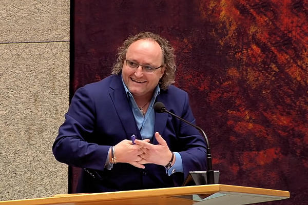 Wat maakt Dion Graus eigenlijk zo aantrekkelijk?