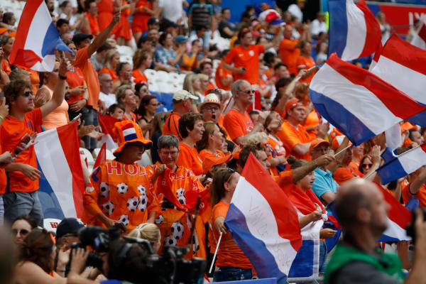 Fans Verstappen kregen niets betaald voor hun aanwezigheid bij GP Zandvoort